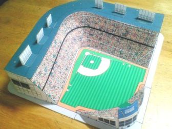 豆腐の角: 工作活動